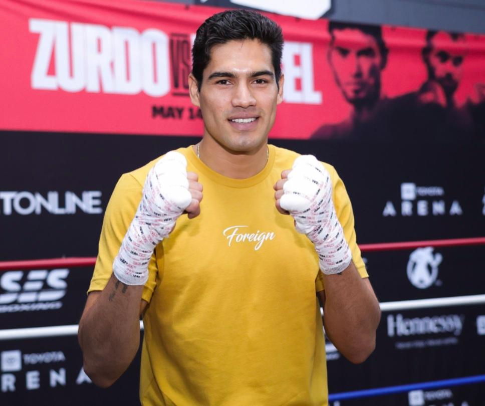 ZURDO VS. BOESEL FIGHT WEEK WORKOUT QUOTES, PHOTOS, & VIDEO - Golden ...
